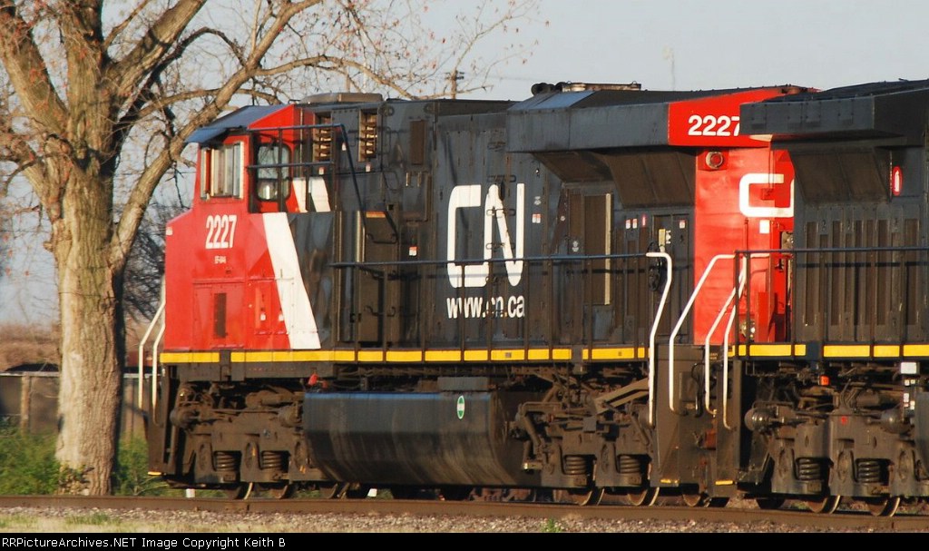 CN 2227